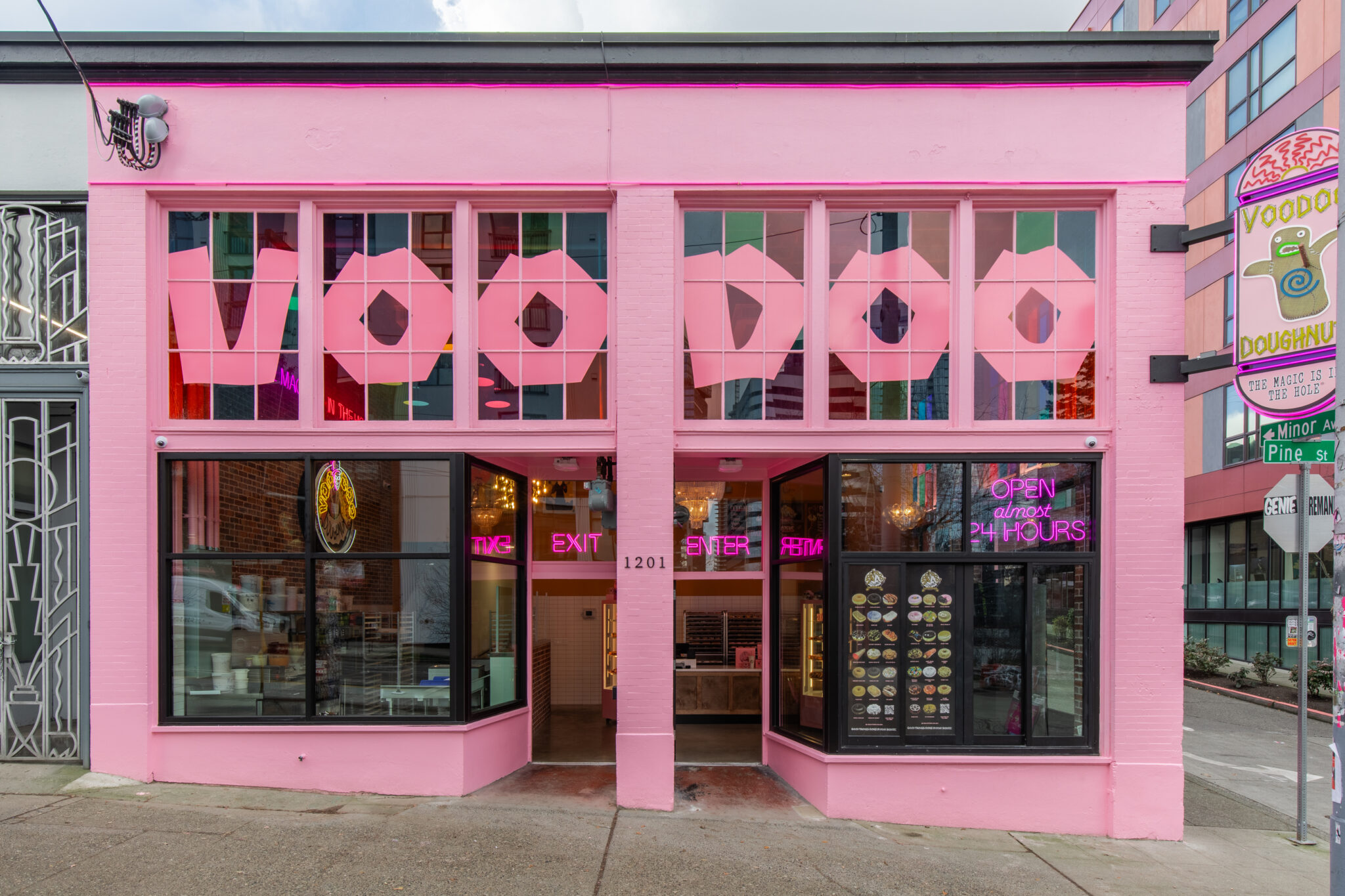 Voodoo Doughnut - Locations Us